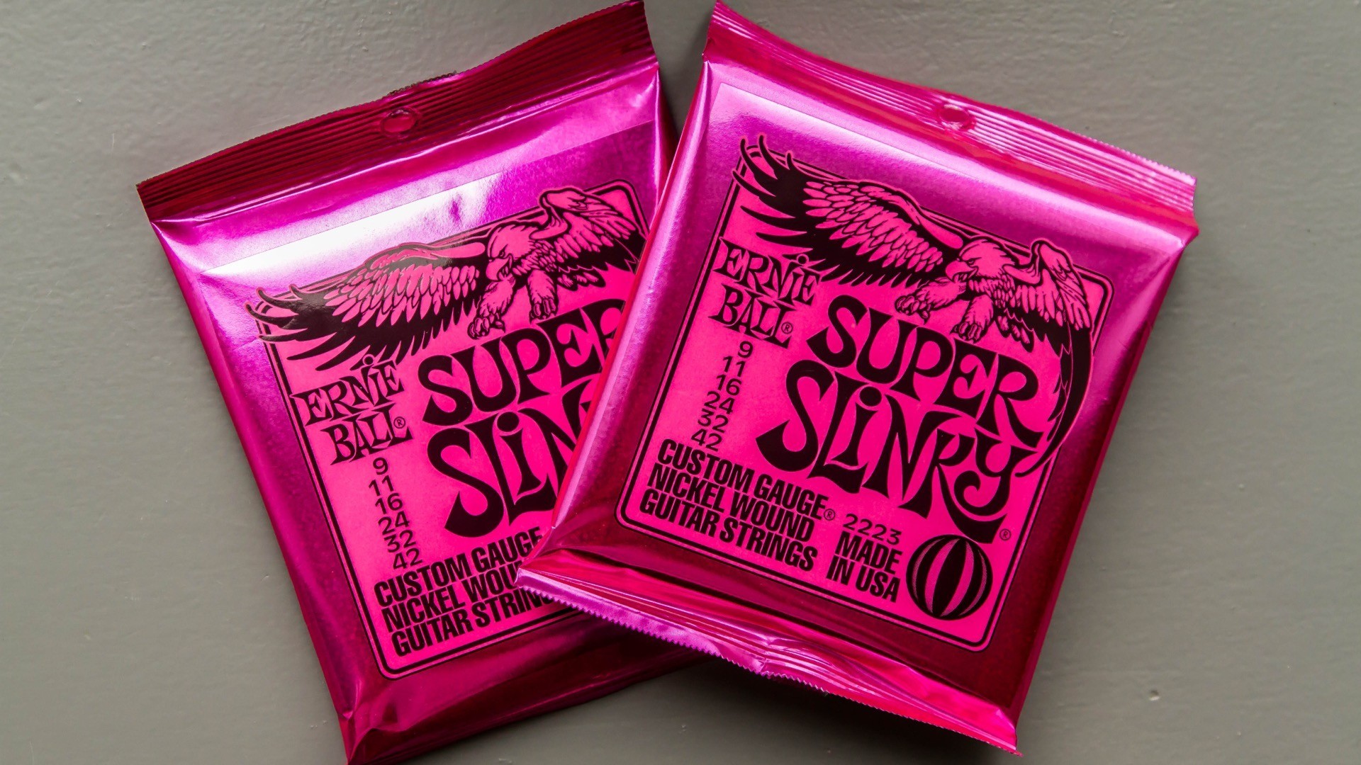 Testing Ernie Ball Super Slinky electric guitar strings: sound ...