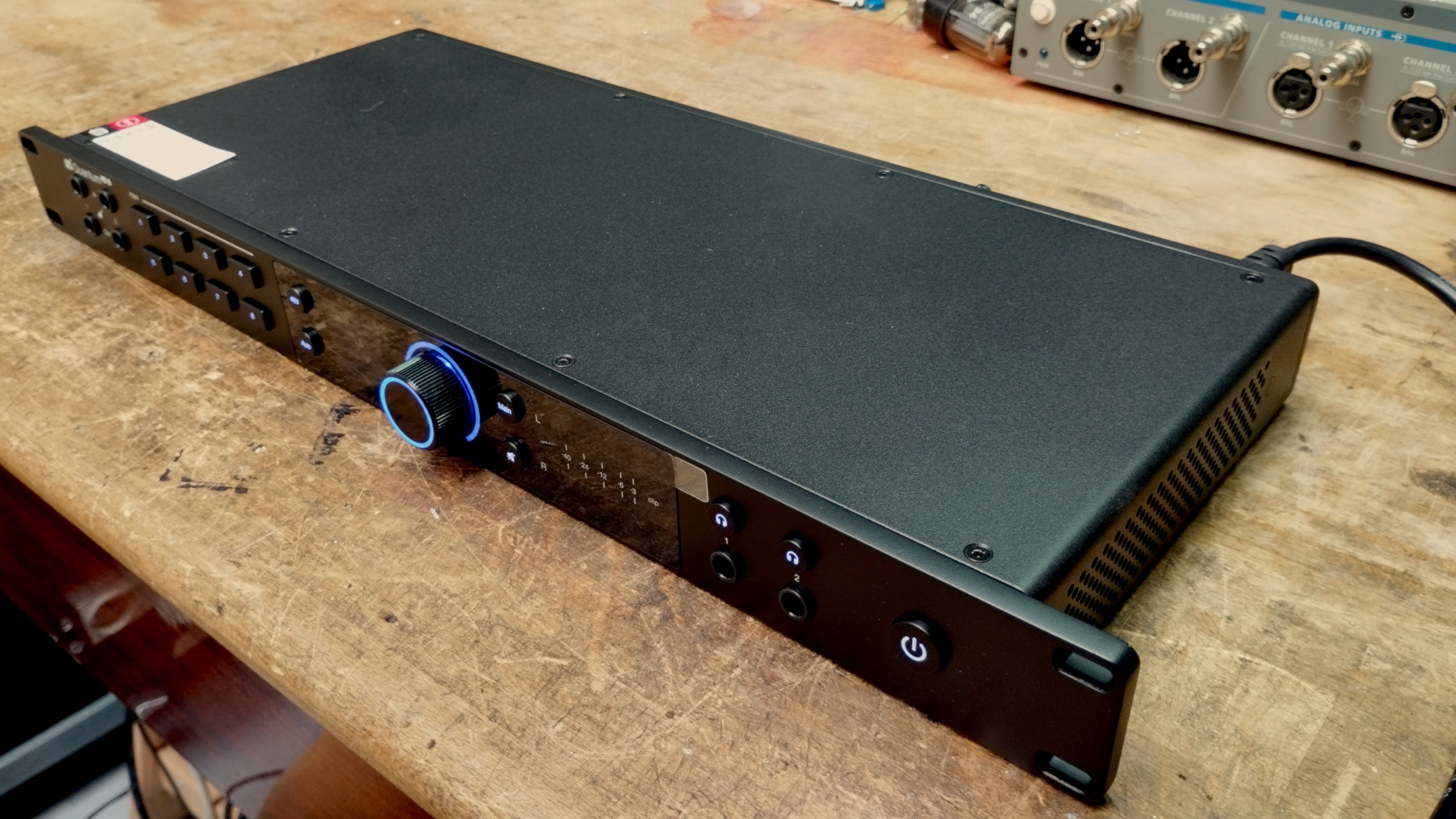 Test de l'interface audionumérique Presonus Quantum HD-8 - Audiofanzine