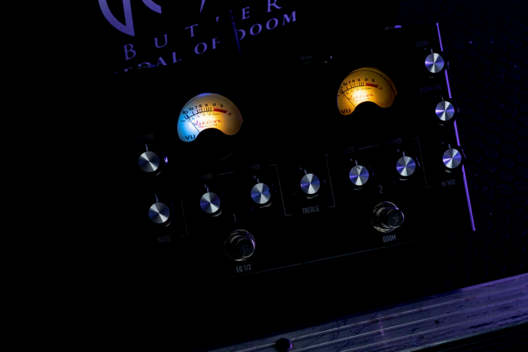 Ashdown présente la Geezer Butler Pedal Of Doom - Audiofanzine