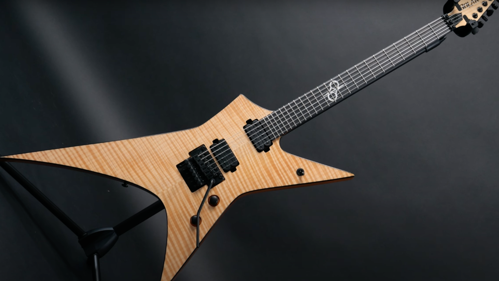 Solar Guitars présente les XF1.6FRFN et XF1.7FRFN - Audiofanzine