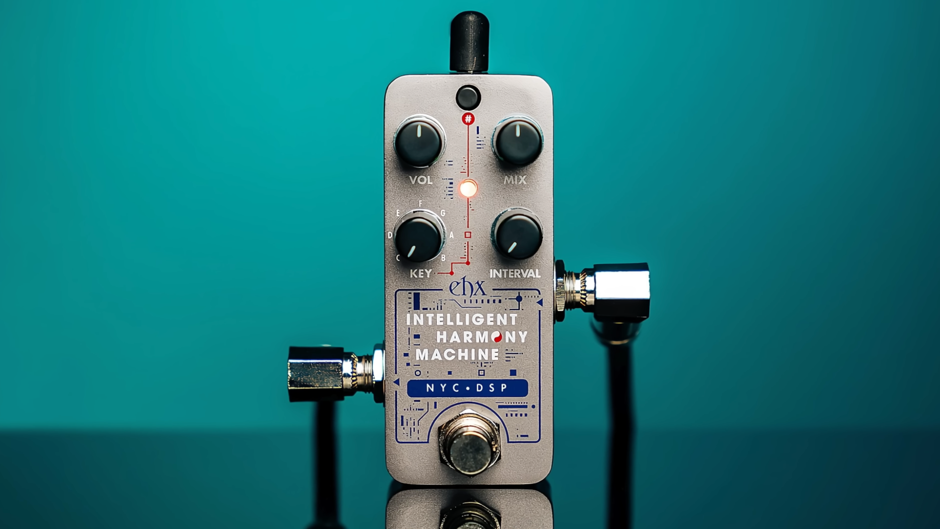 Electro Harmonix dévoile la Pico Intelligent Harmony Machine - Audiofanzine