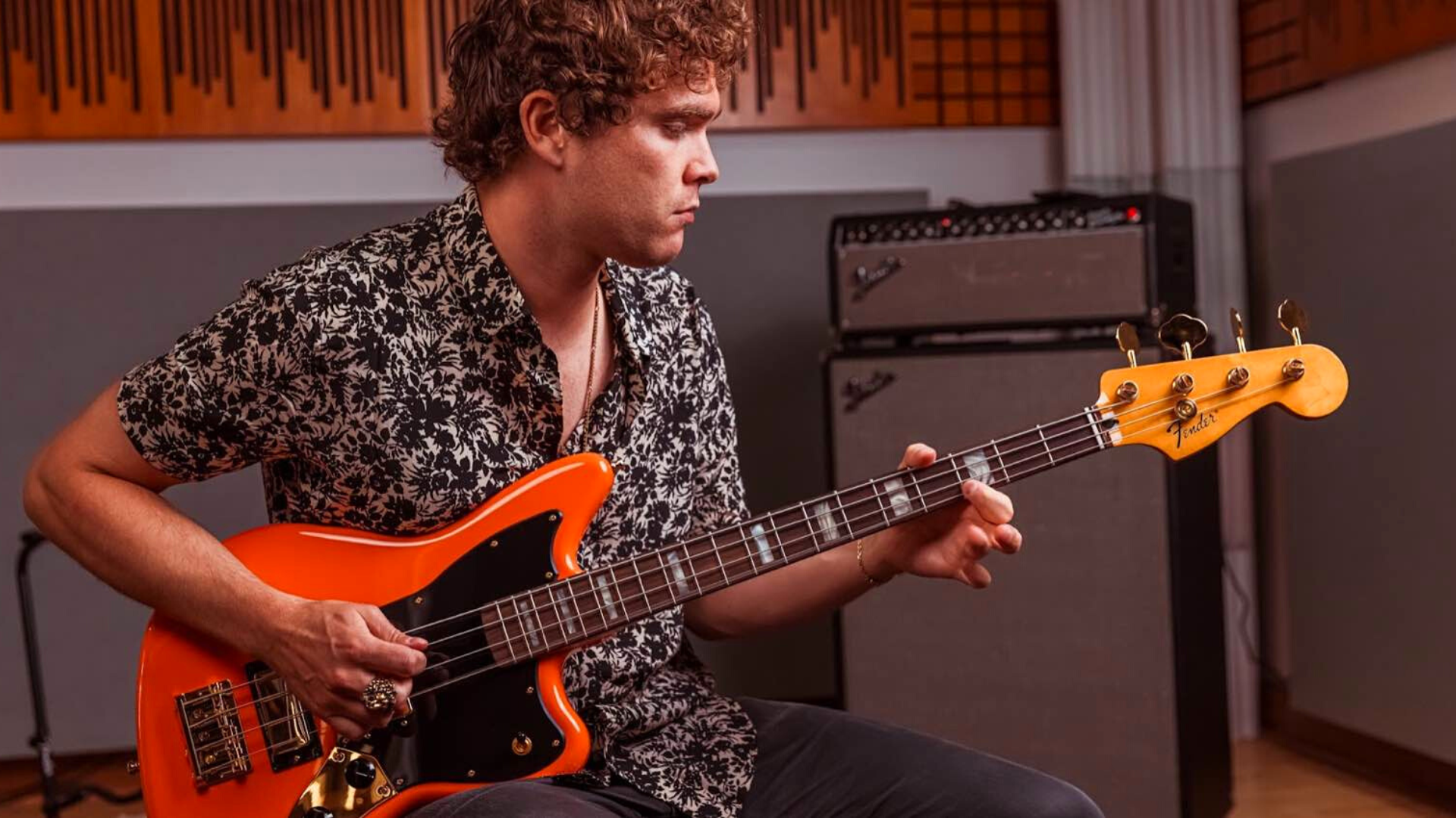 Fender lance la Limited Edition Mike Kerr Jaguar - Audiofanzine