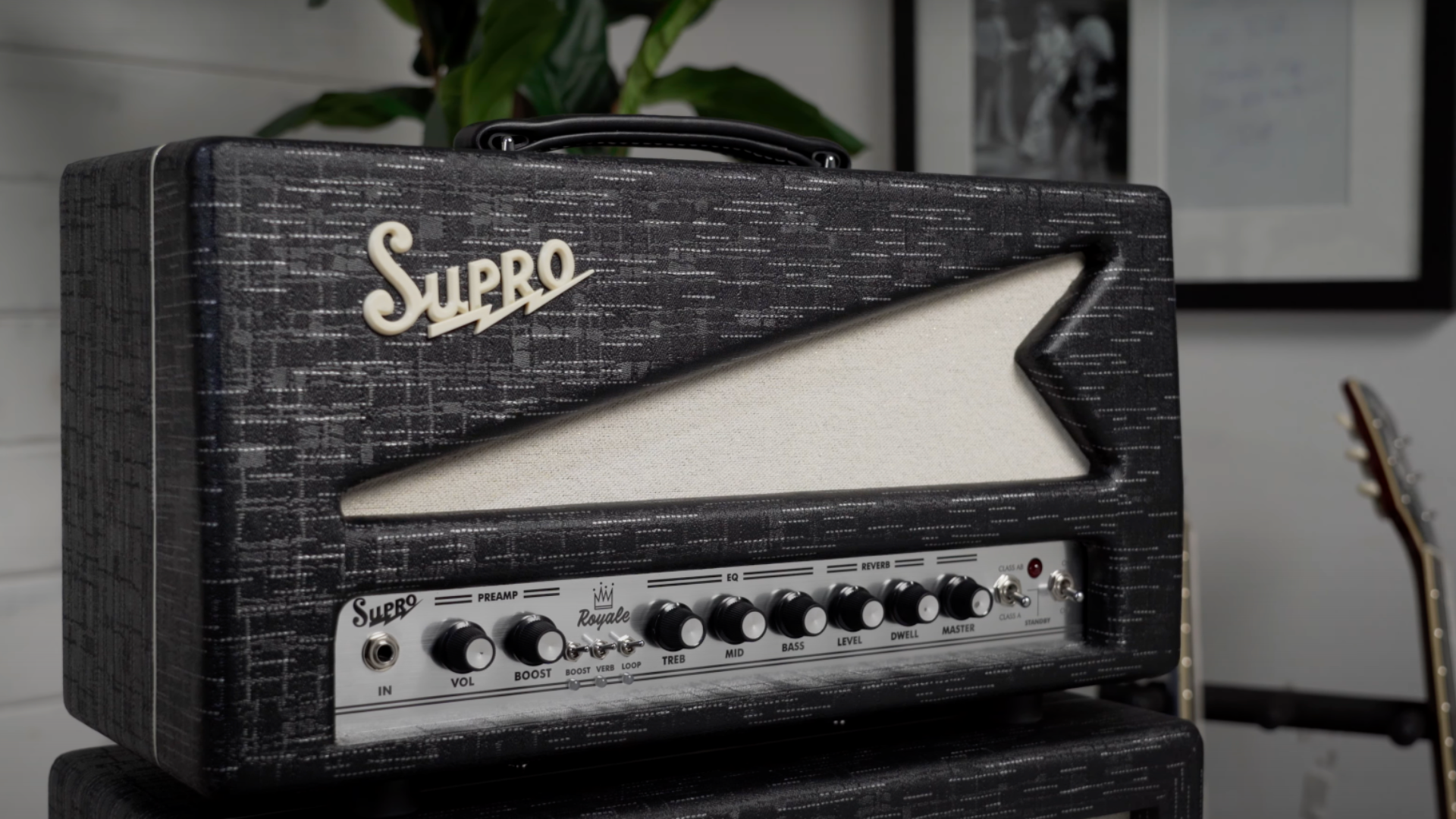Supro dévoile la Royale Head - Audiofanzine