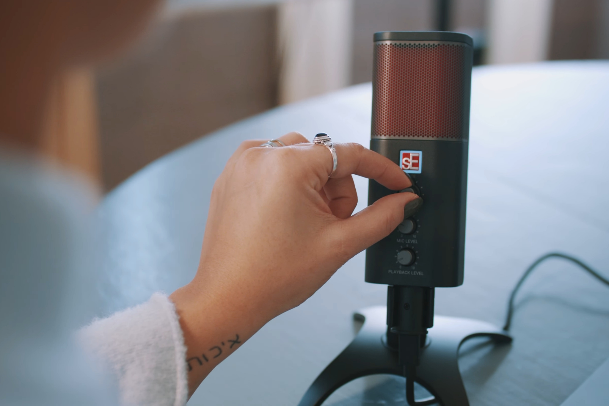 Le NEOM USB arrive chez sE Electronics - Audiofanzine