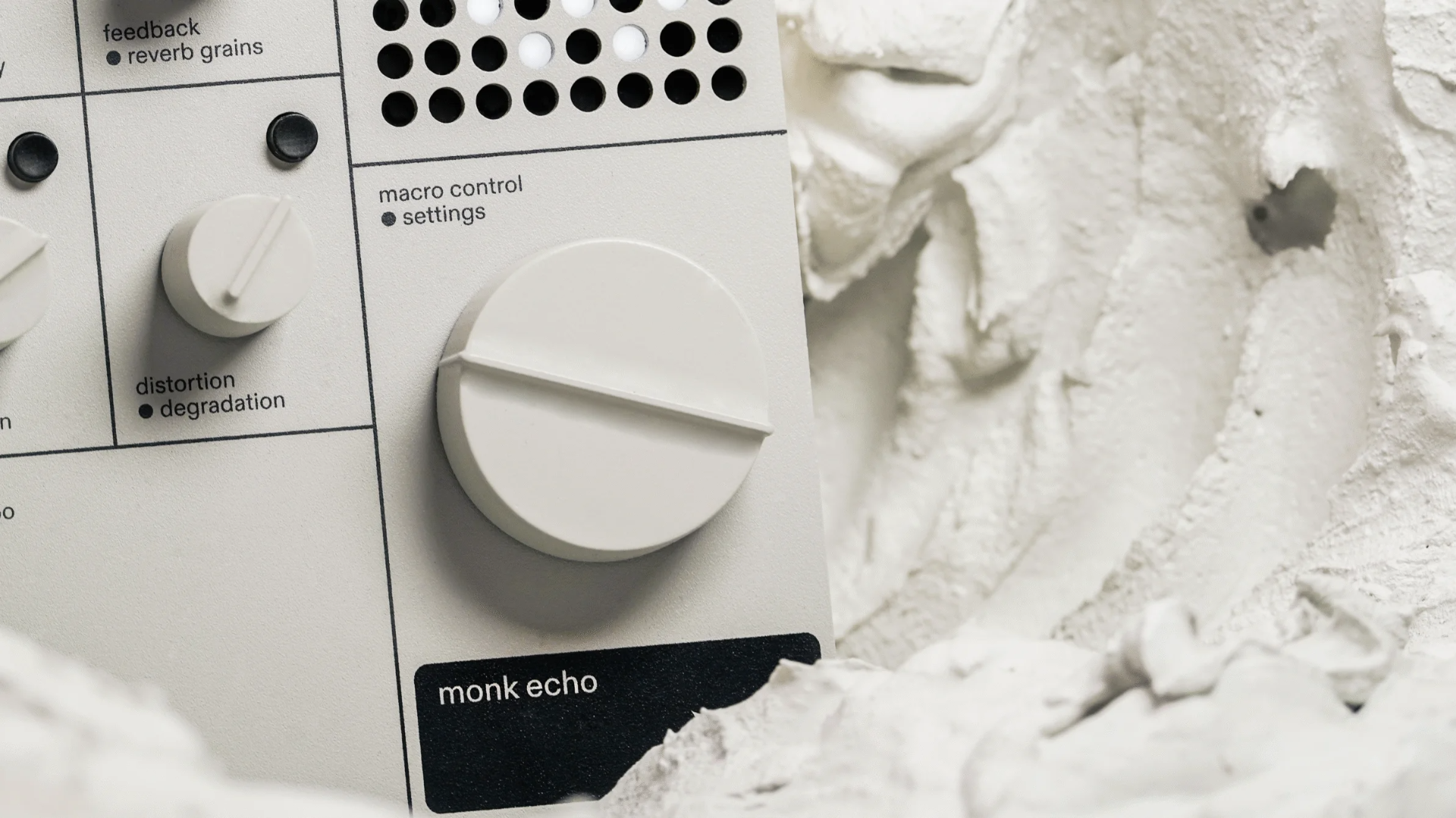 Mentha Works dévoile monk echo - Audiofanzine