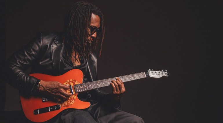 Raphael Saadiq et Fender ont collaboré sur un modèle signature ...