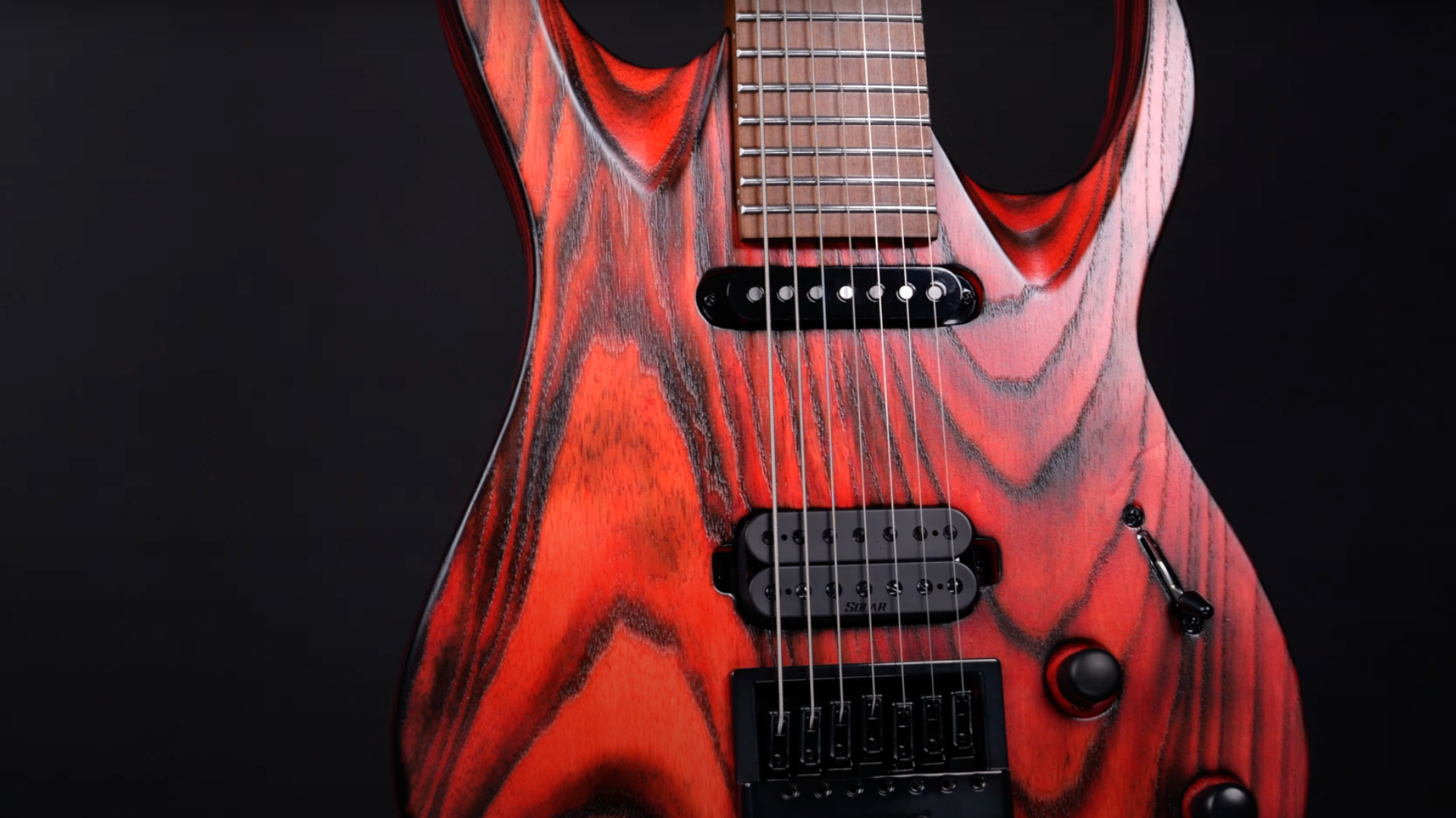 Solar Guitars présente ses nouvelles AB1.6ET et AB1.7ET Pyro Rojo ...