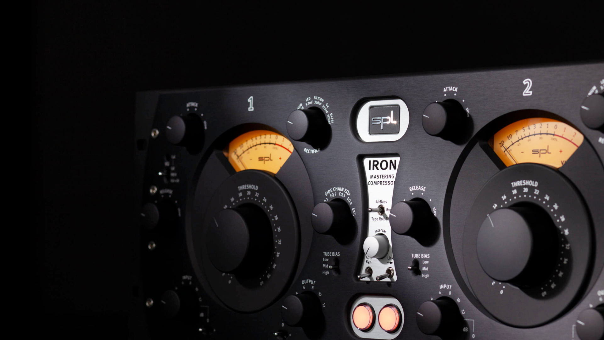 SPL a sorti le compresseur analogique Iron V2 - Audiofanzine