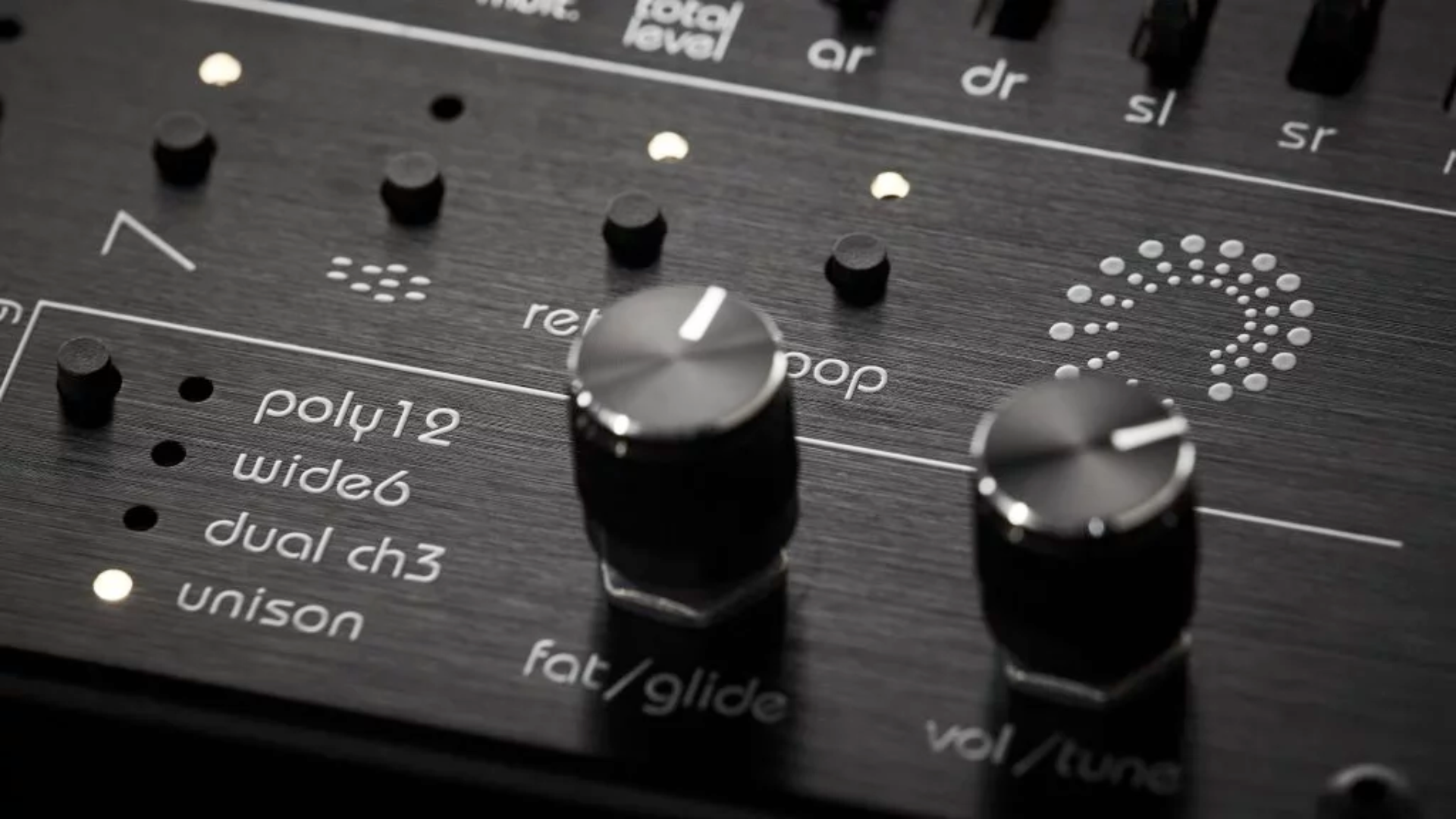 Twisted Electrons annonce le MEGAfm MKII - Audiofanzine