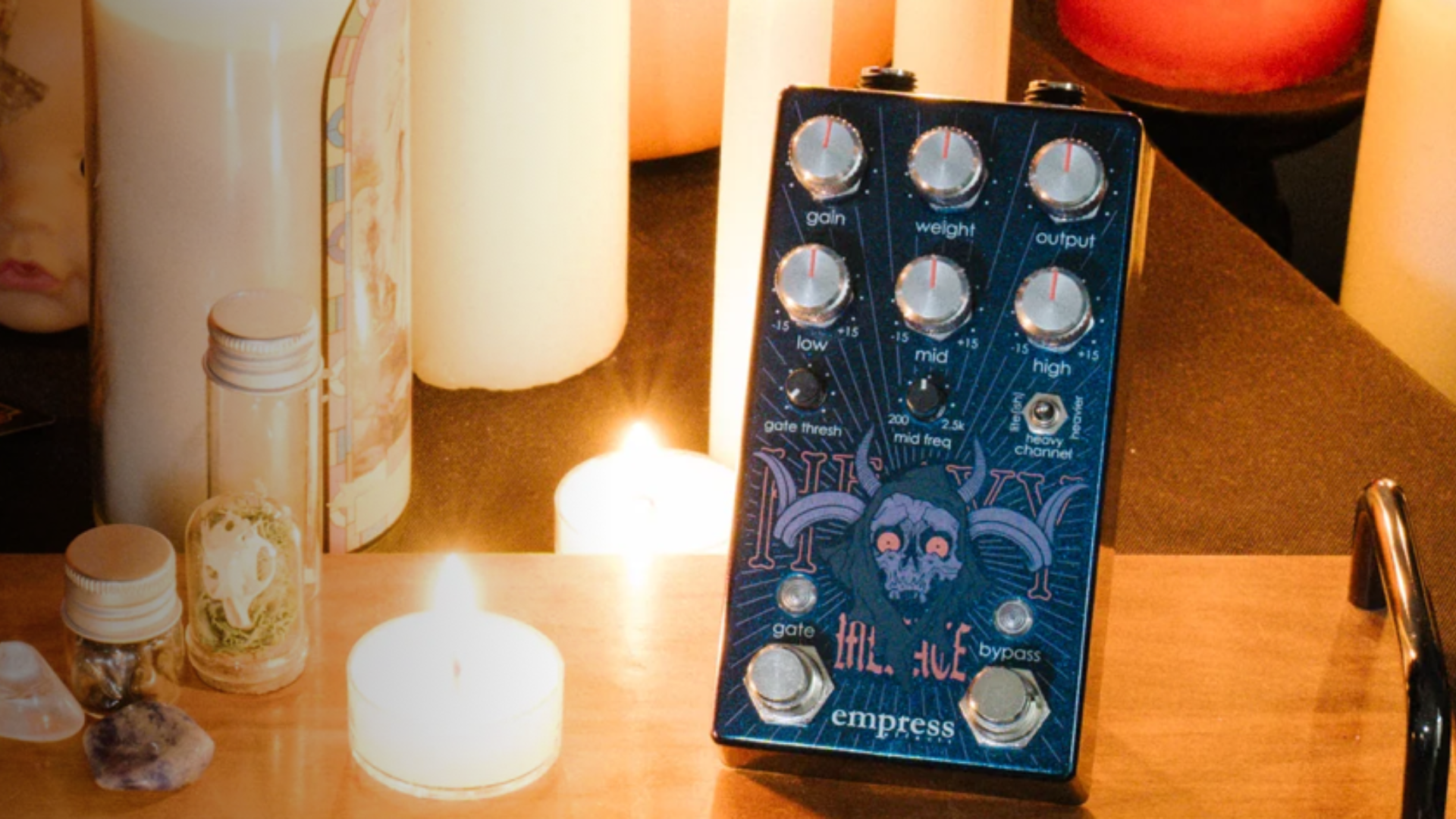 Une version spéciale Halloween de la Heavy Menace chez Empress Effects ...