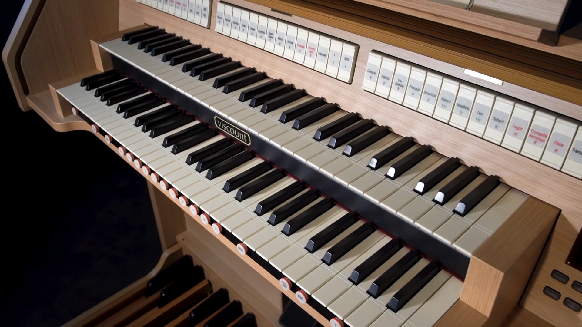 Viscount présente les Domus 4 et S4 - Audiofanzine