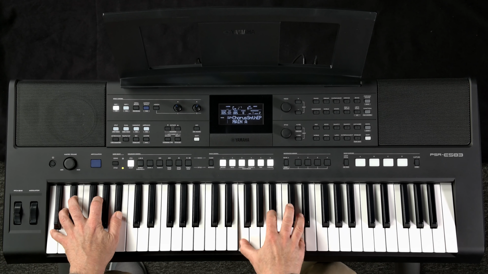 Yamaha dévoile les PSR-E483 et PSR-E583 - Audiofanzine