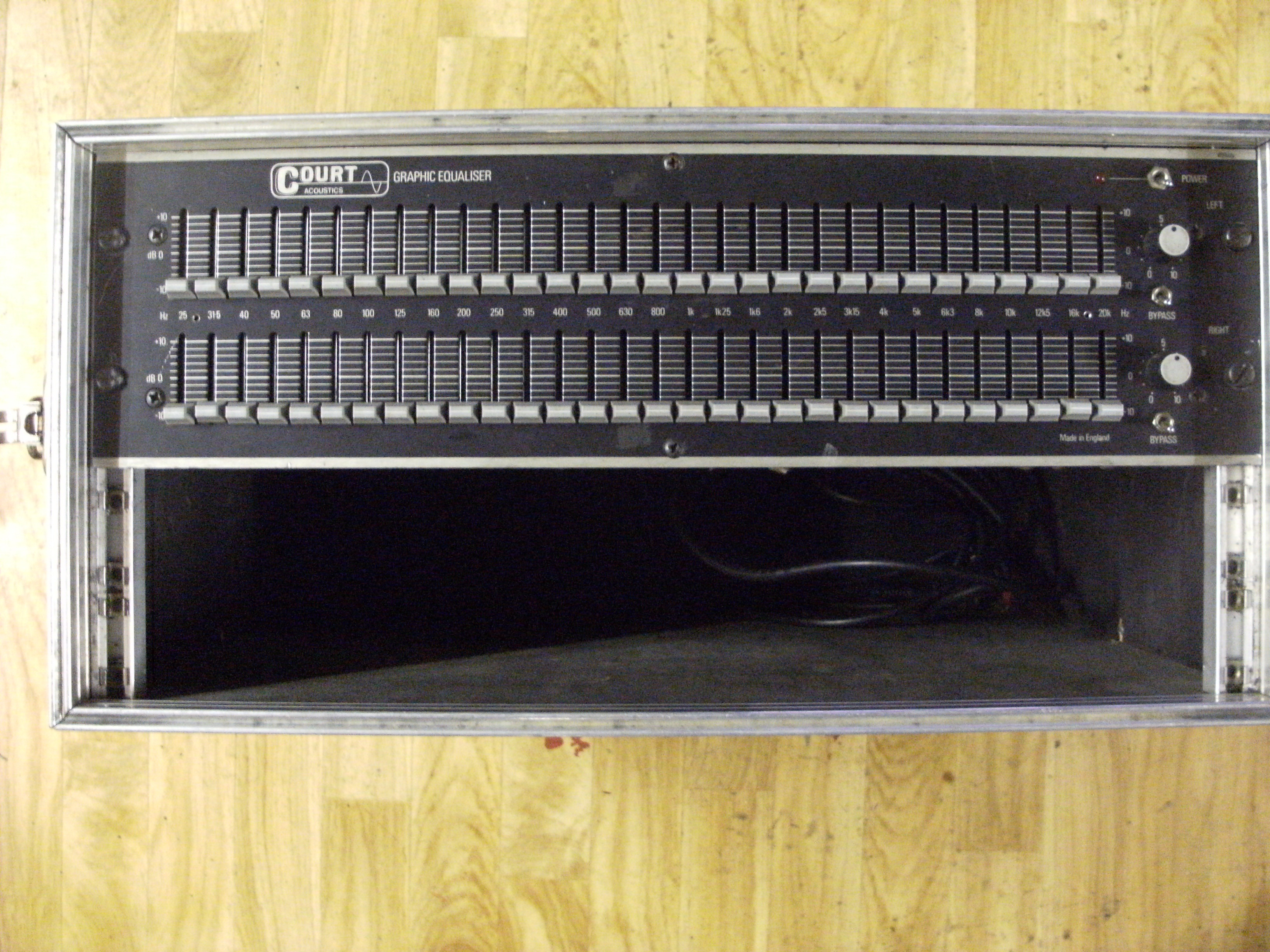 Court Acoustics Graphic EQs (1 products) - Audiofanzine