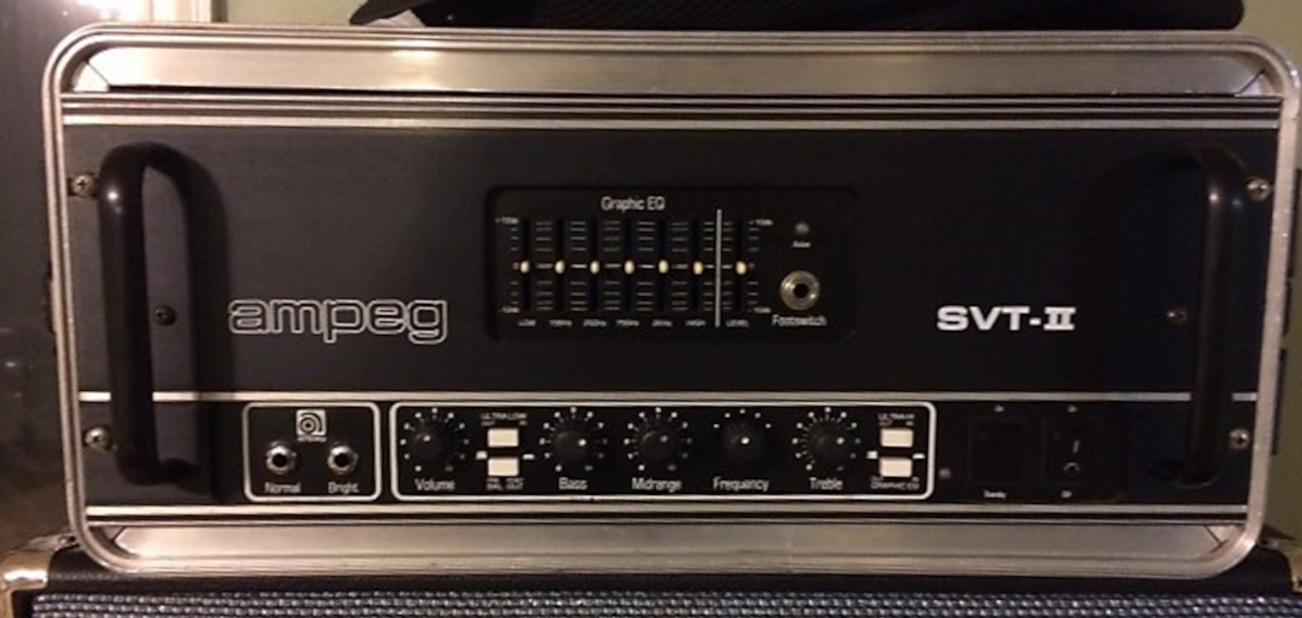 SVT II rack - premier modèle " no -master " Ampeg - Audiofanzine