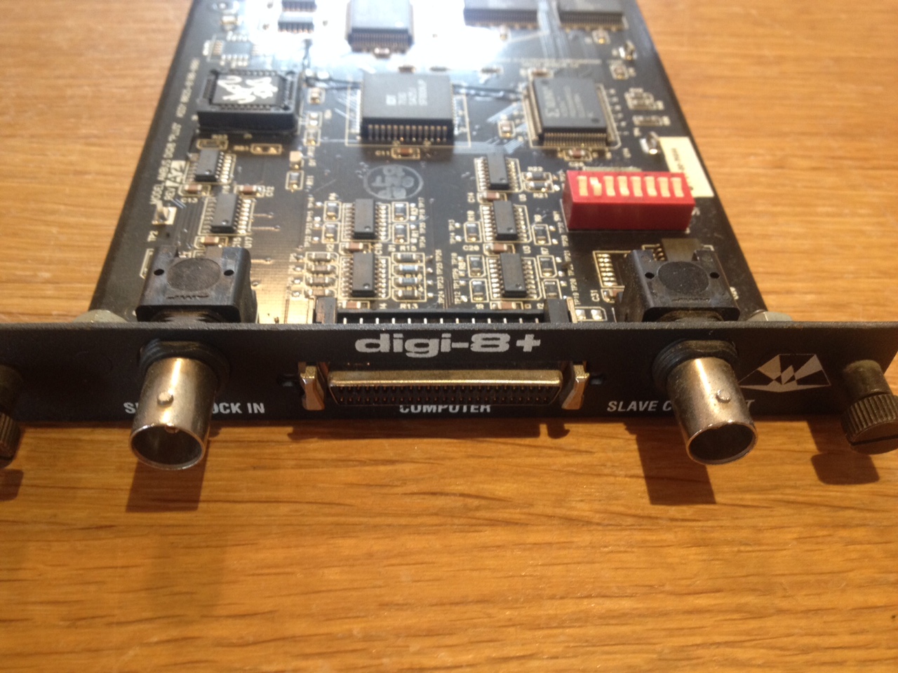 Ambus Card Digi-8+ - Apogee Ambus Card Digi-8+ - Audiofanzine