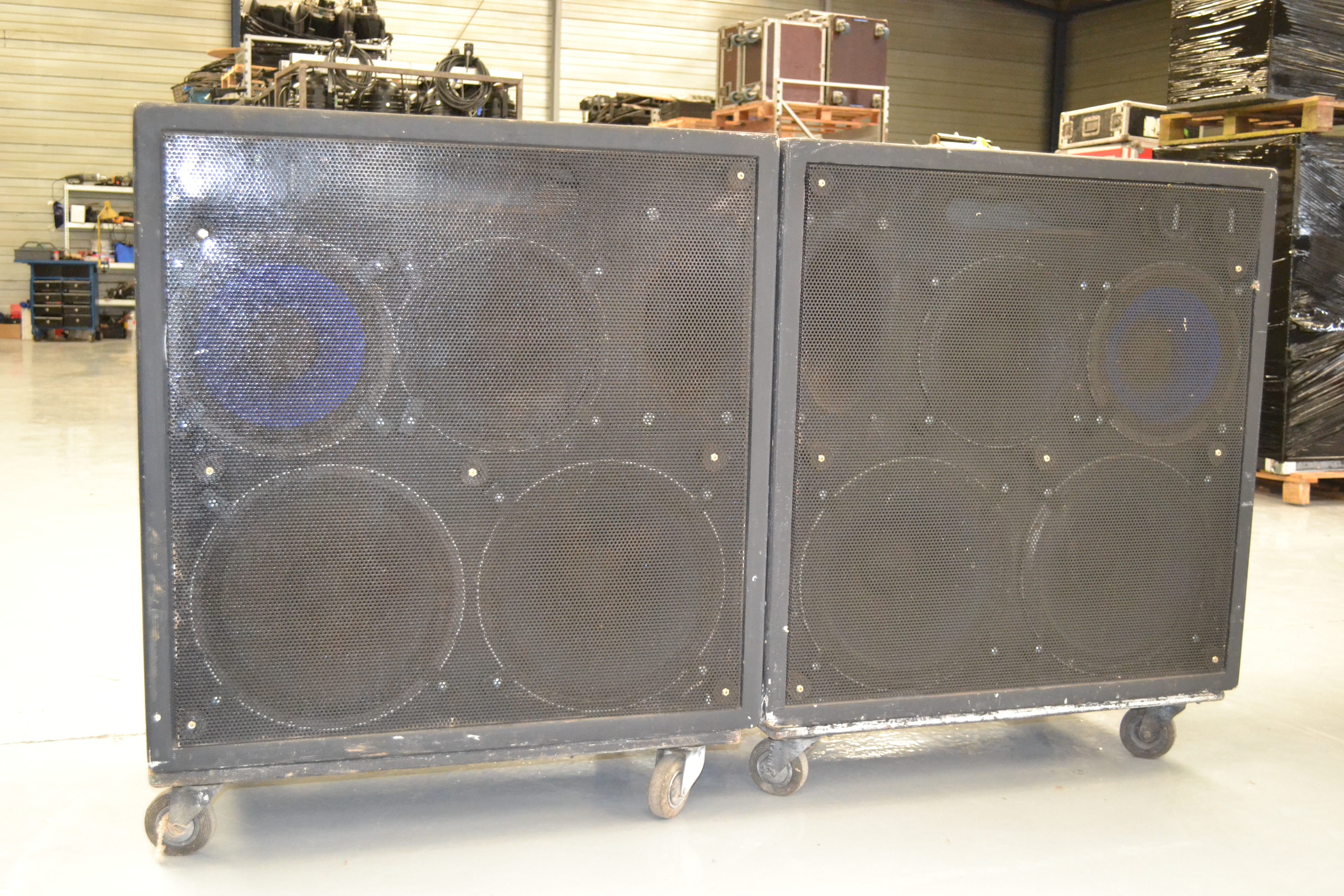 compact S-4 - Clair Brothers compact S-4 - Audiofanzine