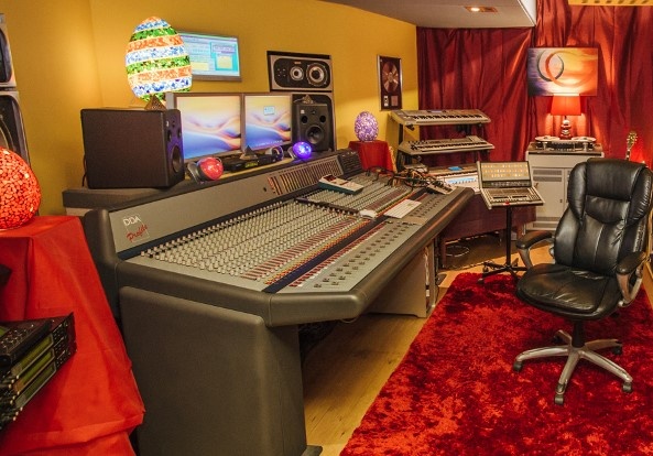 Pictures and images DDA Profile 56 - Audiofanzine