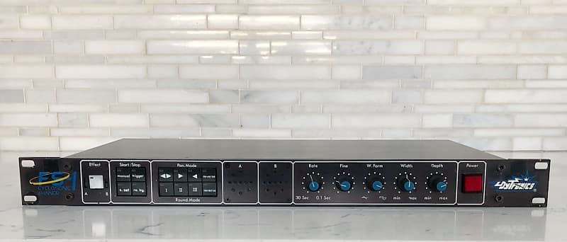 Pictures and images Dytronics FS-1 Cyclonic Panner - Audiofanzine