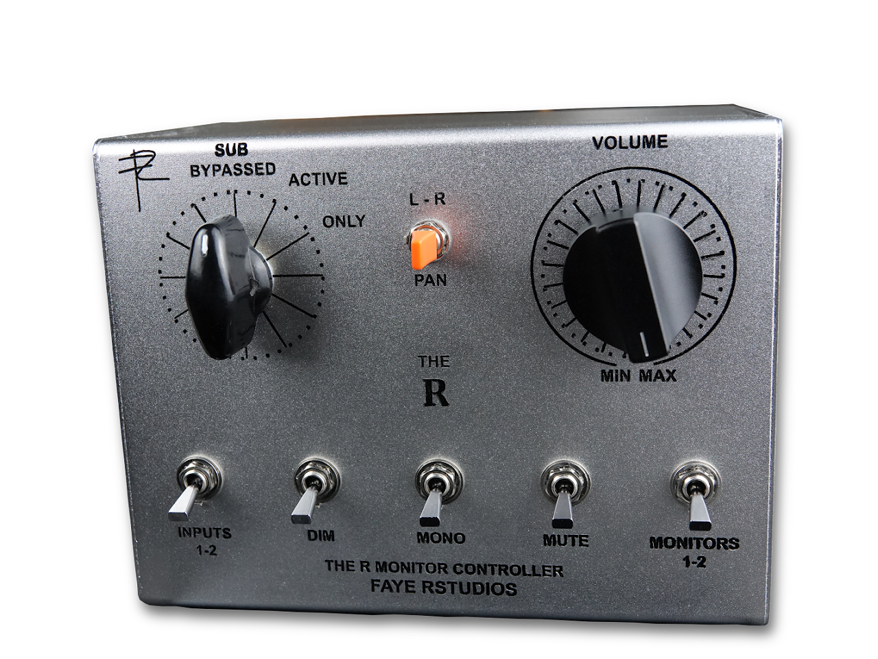 réactions à la news - Commentaires sur la news : Faye Rstudios présente ...