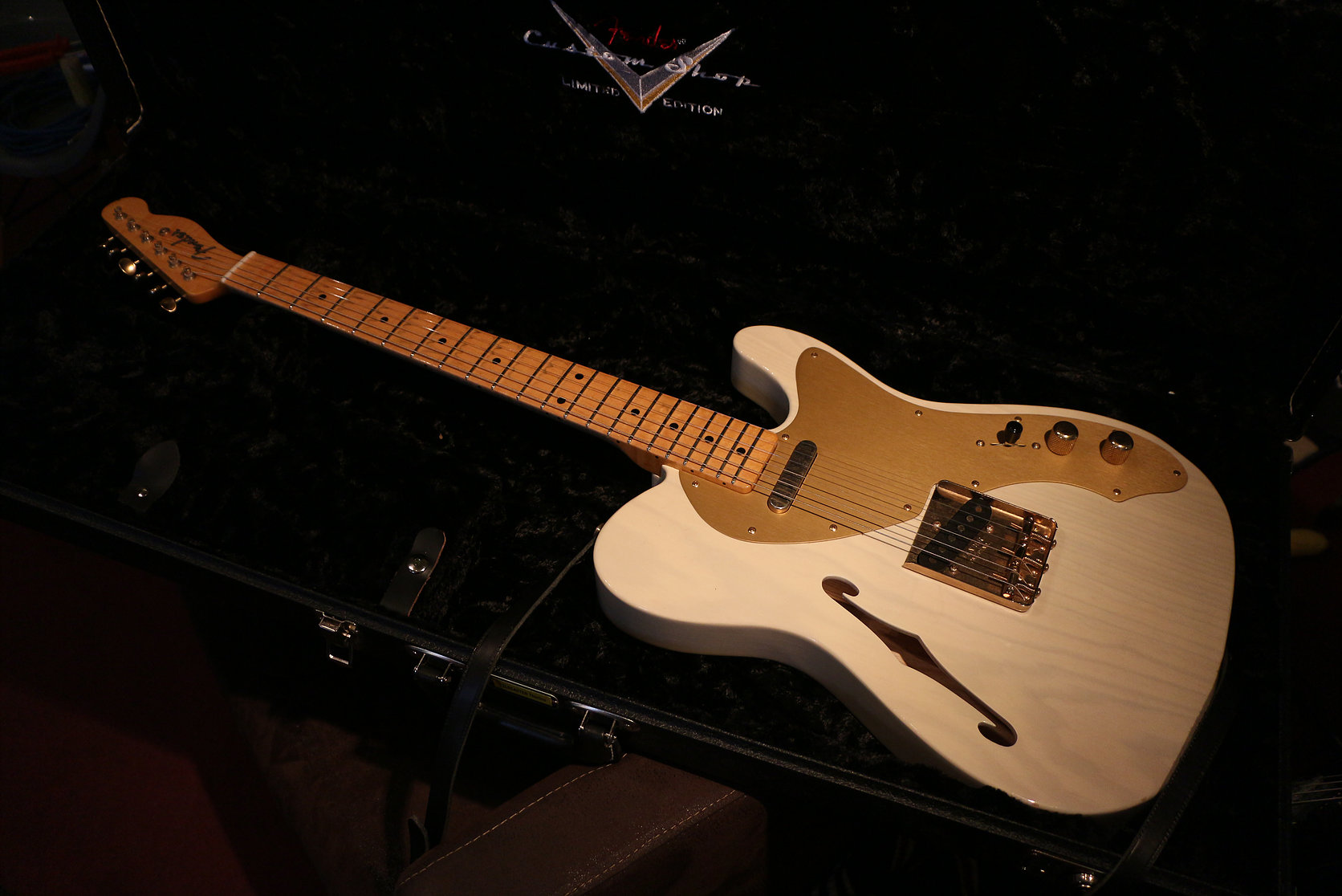Pictures and images Fender Custom Shop Roadshow 2011 Telecaster ...