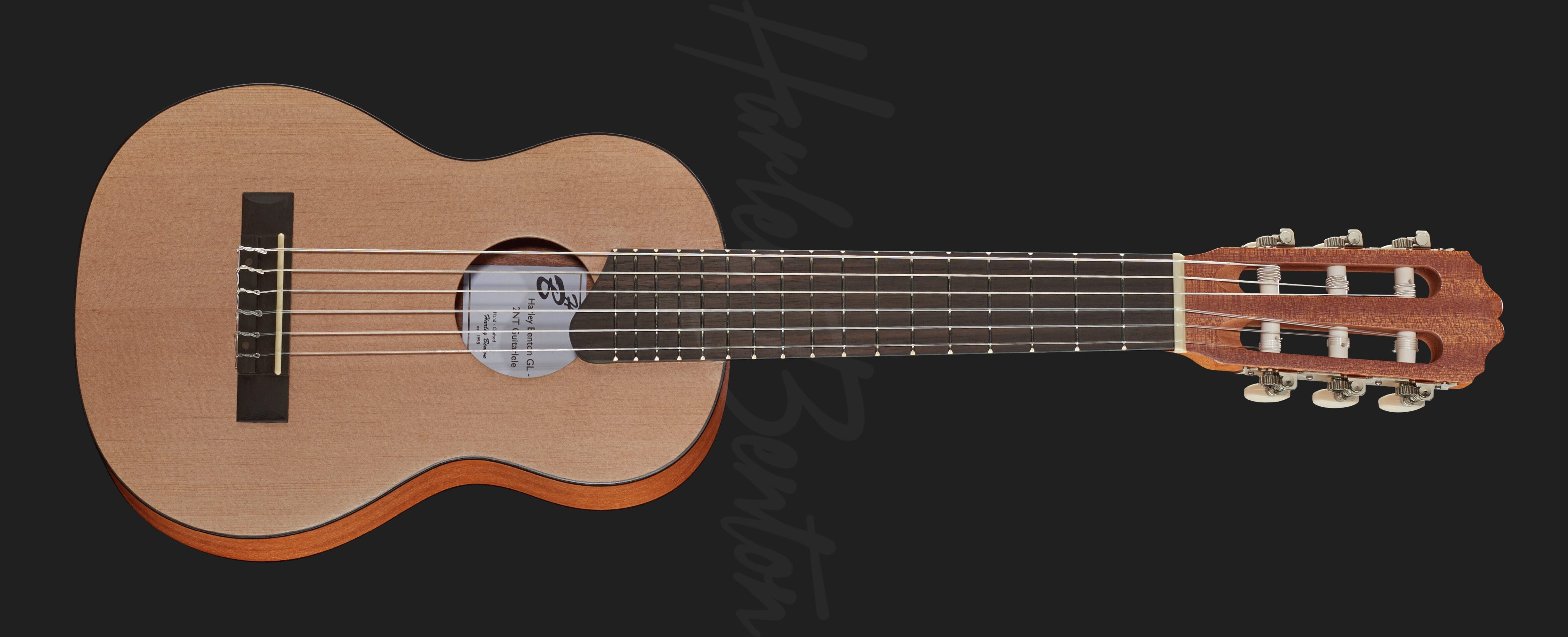 GL-2 GuitarLele - Harley Benton GL-2 GuitarLele - Audiofanzine