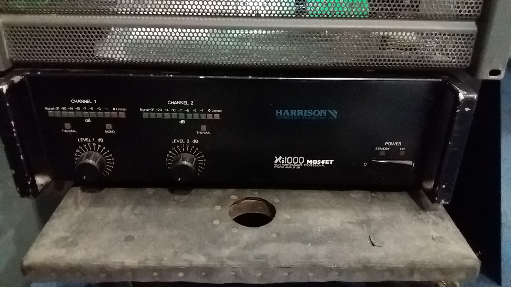 Xi1000 - Harrison Information Technology LTD Xi1000 - Audiofanzine