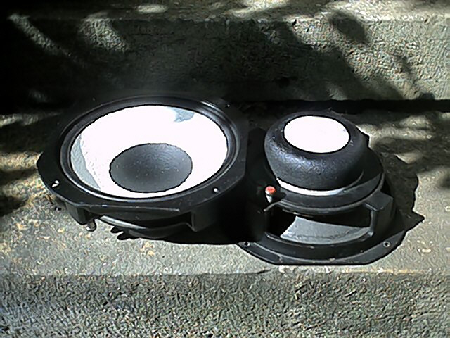 Pictures and images JBL LE 10A - Audiofanzine