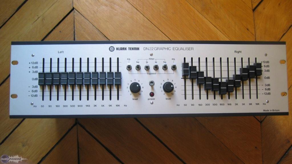 DN 22 - Klark Teknik DN 22 - Audiofanzine