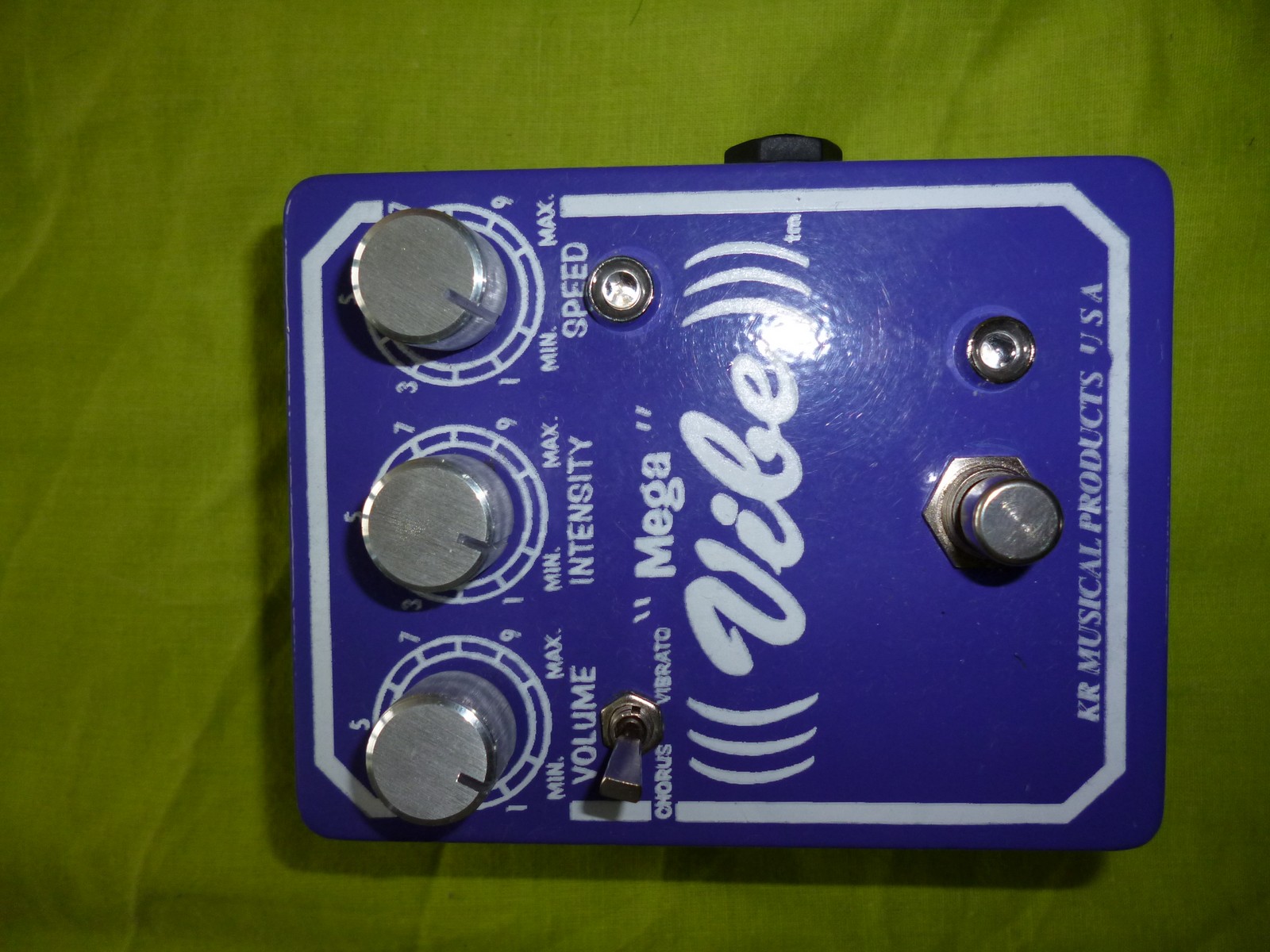 Pictures and images KR Musical Products Small Mega Vibe - Audiofanzine