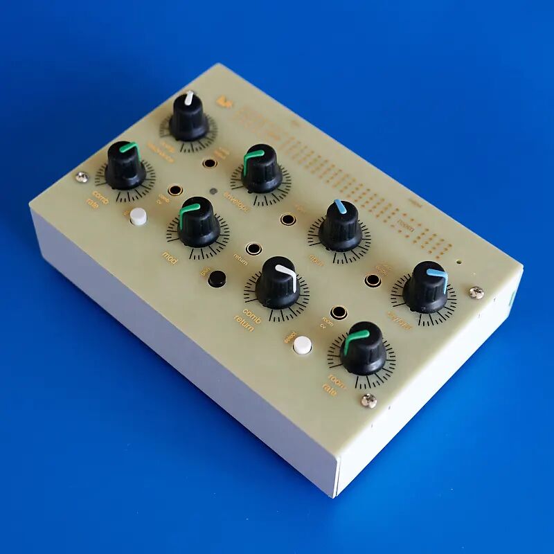 Comb Room - Lorre-Mill Comb Room - Audiofanzine