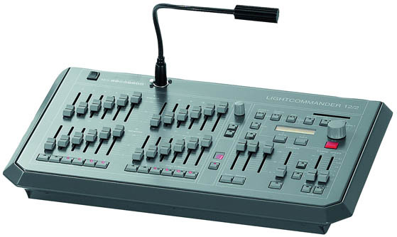 Lightcommander II 12/2 - Ma Lighting Lightcommander II 12/2 - Audiofanzine