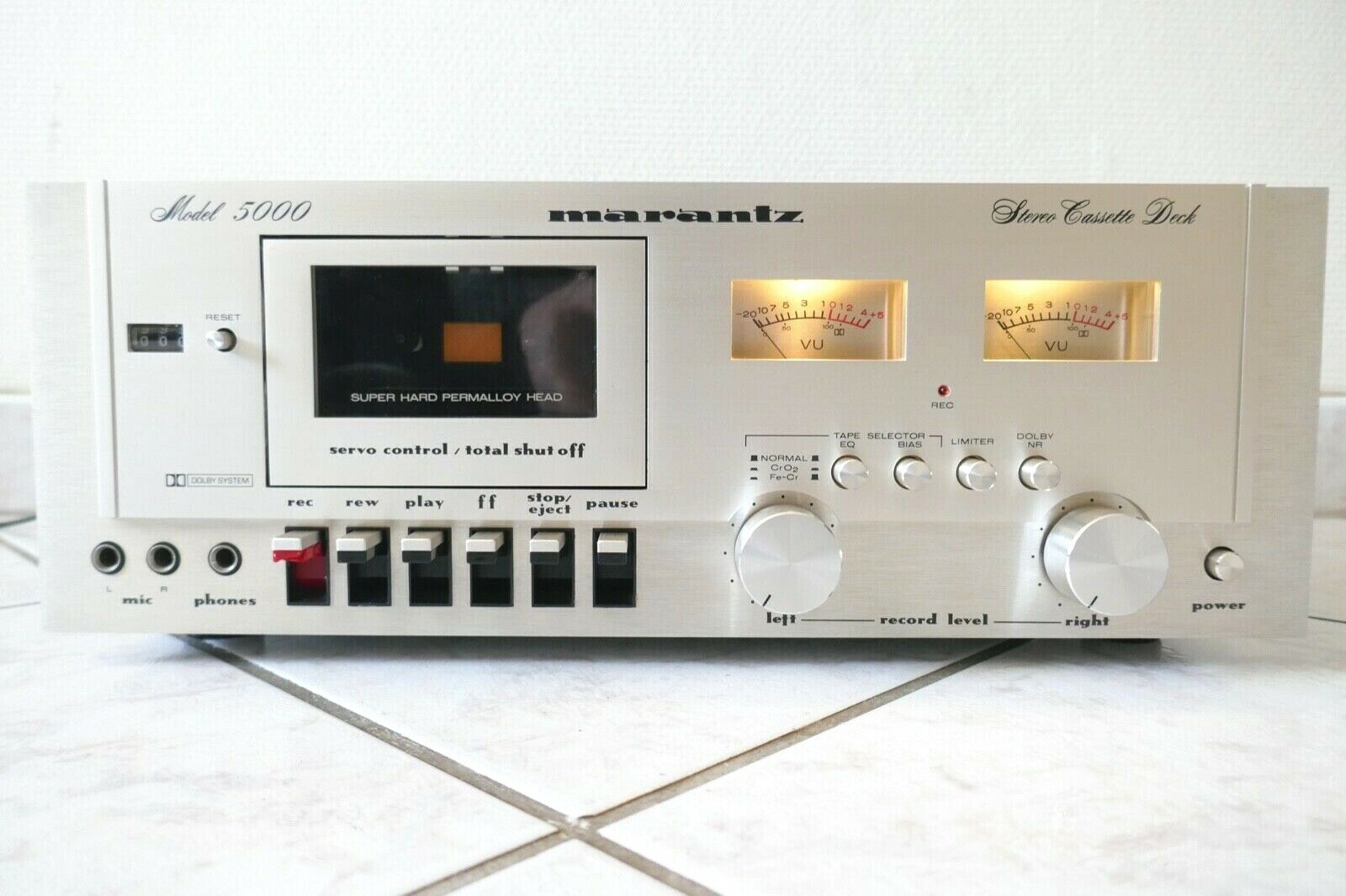 Pictures and images Marantz Model 5000 - Audiofanzine