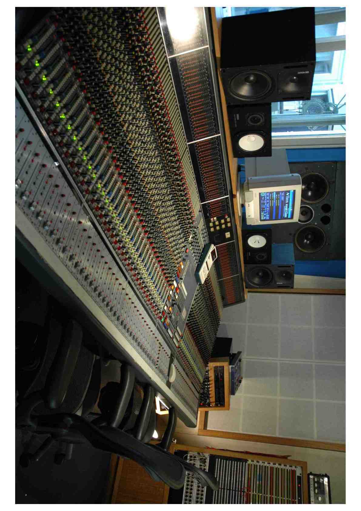 Pictures and images Neve vr 60 flying fader - Audiofanzine