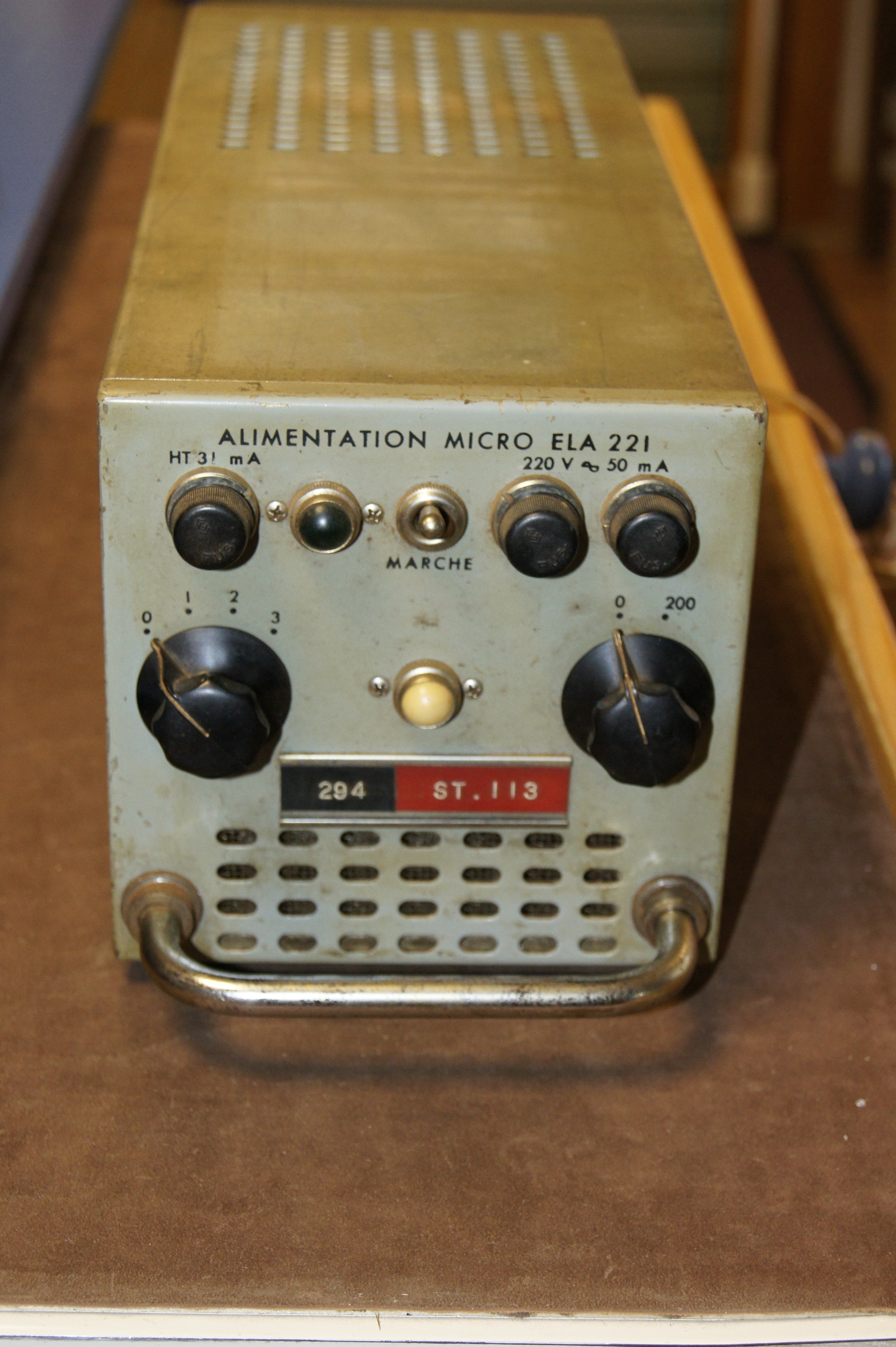 Documents, presets, manuals Schoeps Alimentation M221 - Audiofanzine