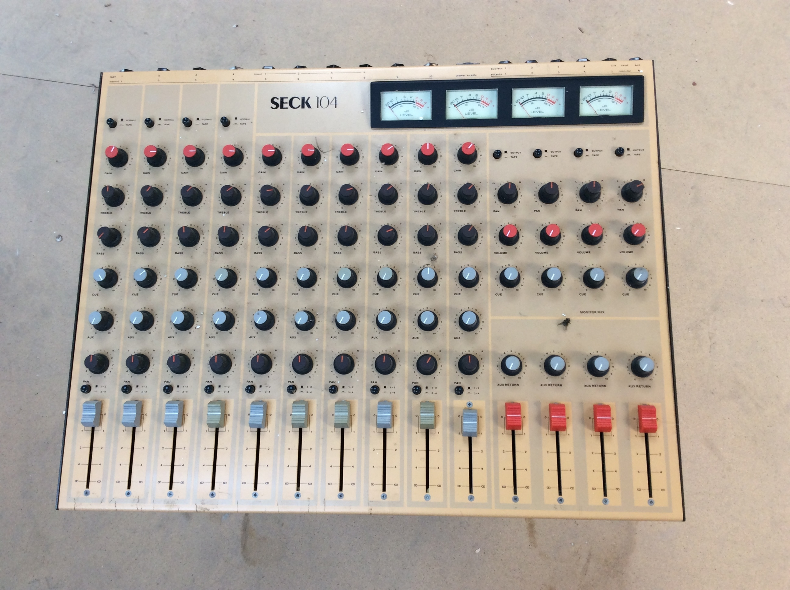 Pictures and images Seck 104 - Audiofanzine