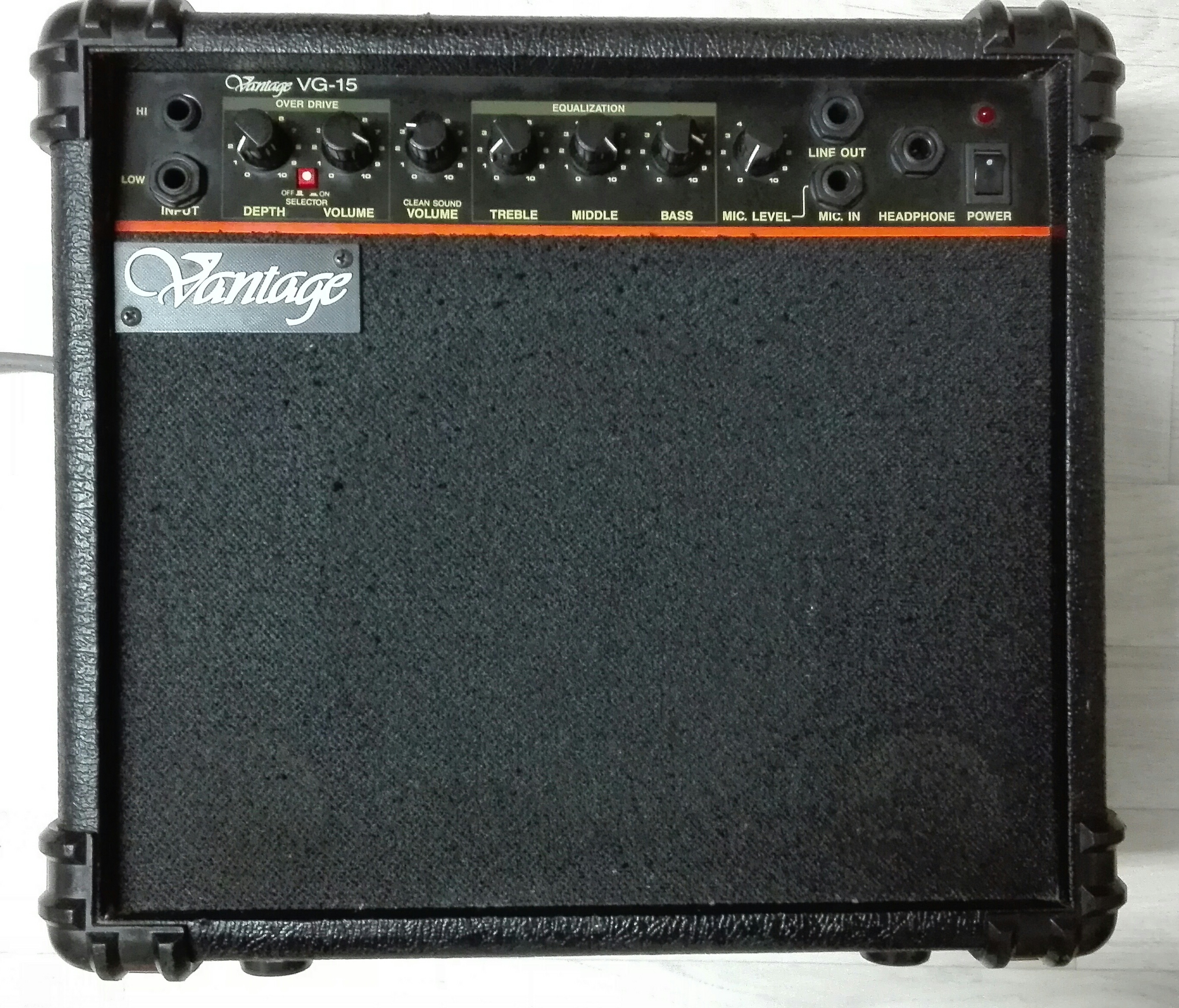VG-15 - Vantage VG-15 - Audiofanzine