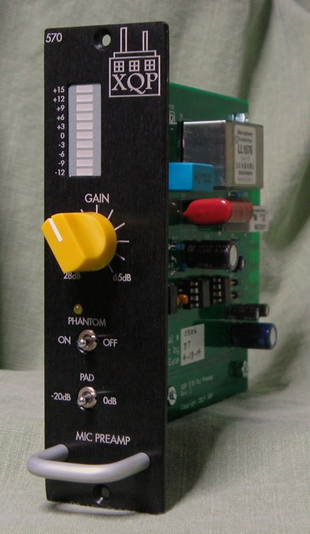 Préampli micro au format 500 XQP 570 - Audiofanzine